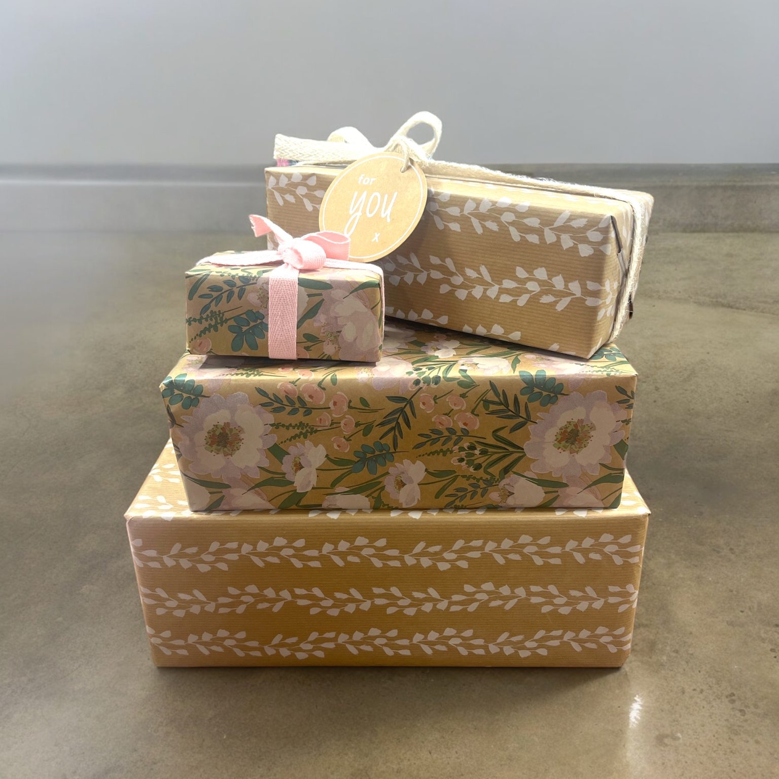FLORES KRAFT Wrapping Paper - Finmark Wholesale